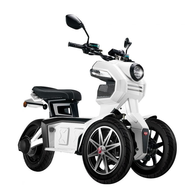 DOOHAN iTank Electric three-wheel Motorcycle | Vancouver e-motorcycle store